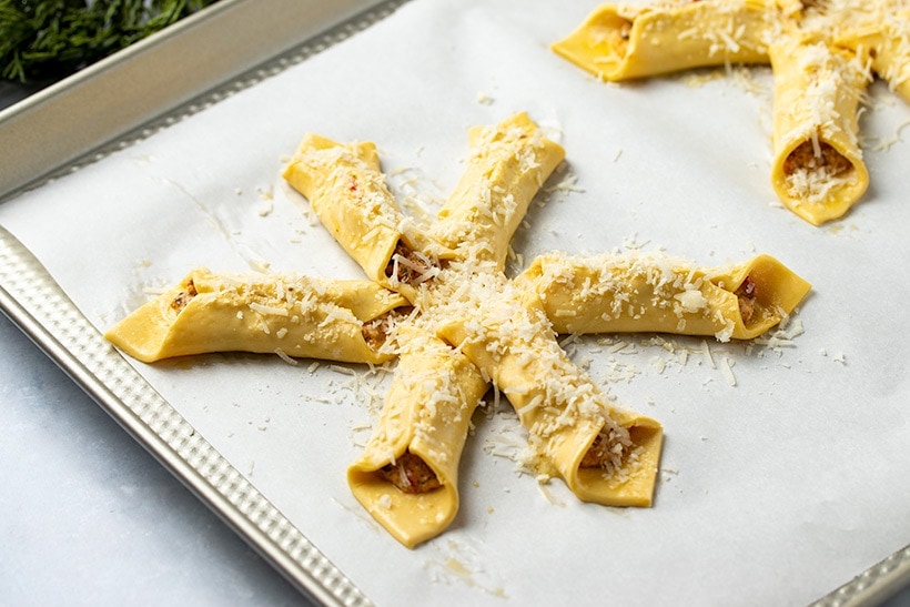 Pesto & Goat Cheese Snowflake Pastry - The Recipe Well