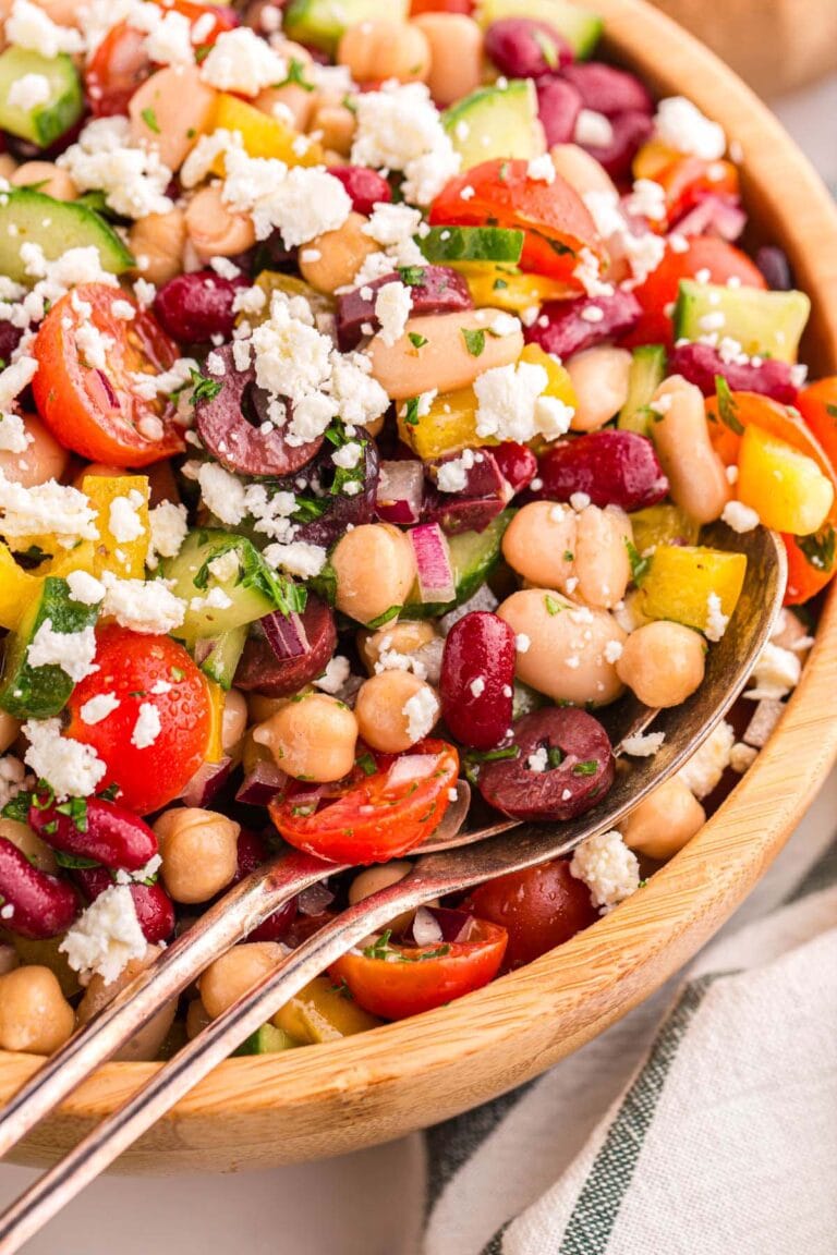 Mediterranean Bean Salad {perfect for meal prep & potlucks!}