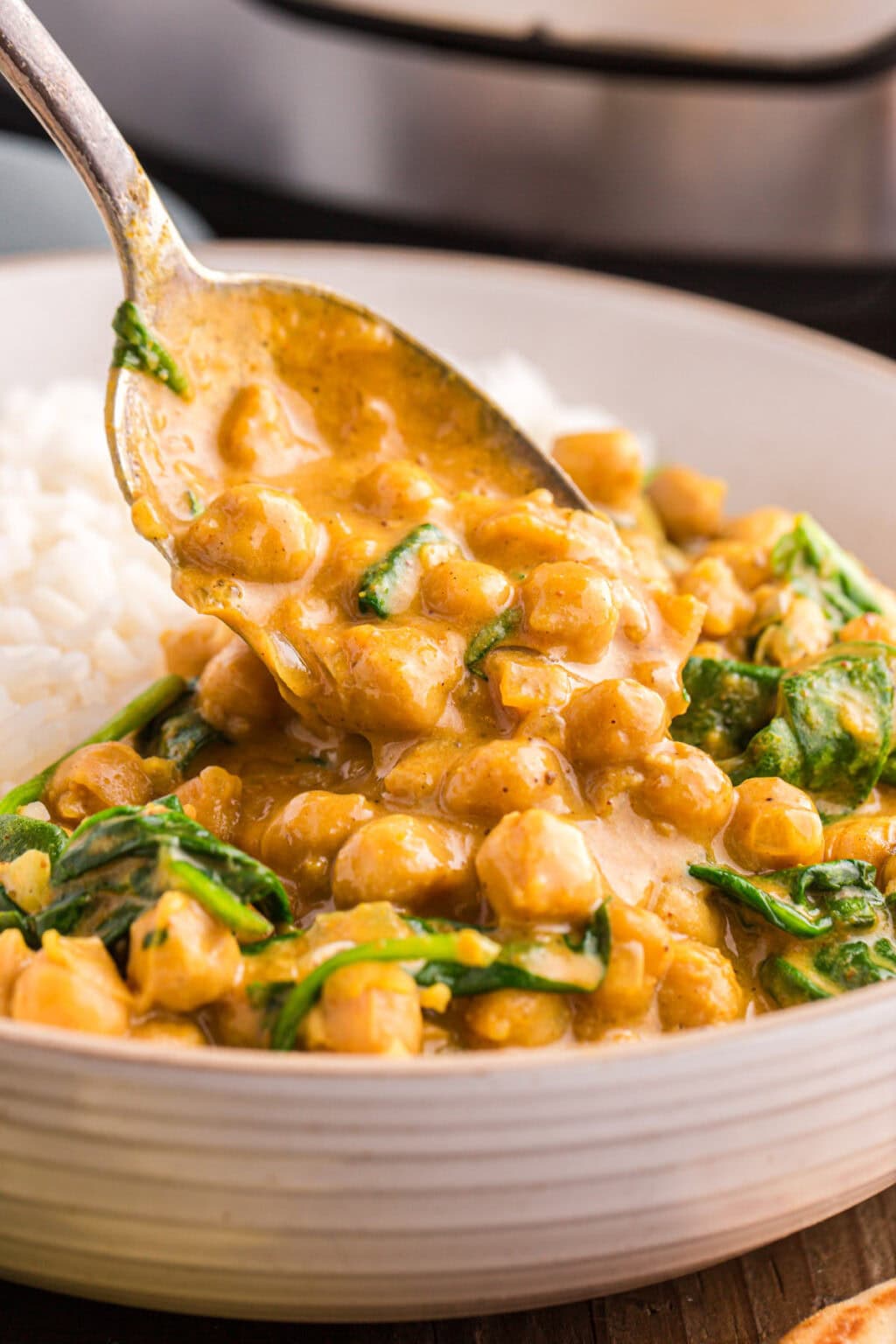 Instant Pot Chickpea Curry {quick, easy and vegan!}